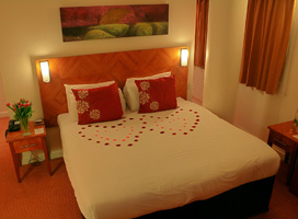 THE METRO HOTEL DUBLIN AIRPORT | up to 78% off with Hotel Direct